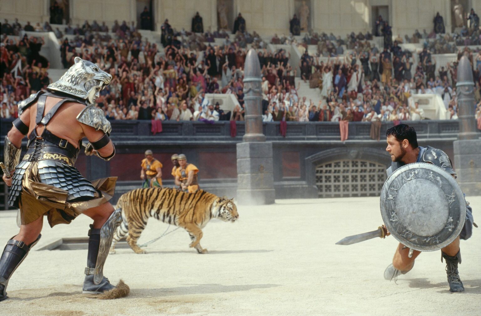 Gladiator (2000): Why This Epic Still Reigns as a Modern Classic - Must ...